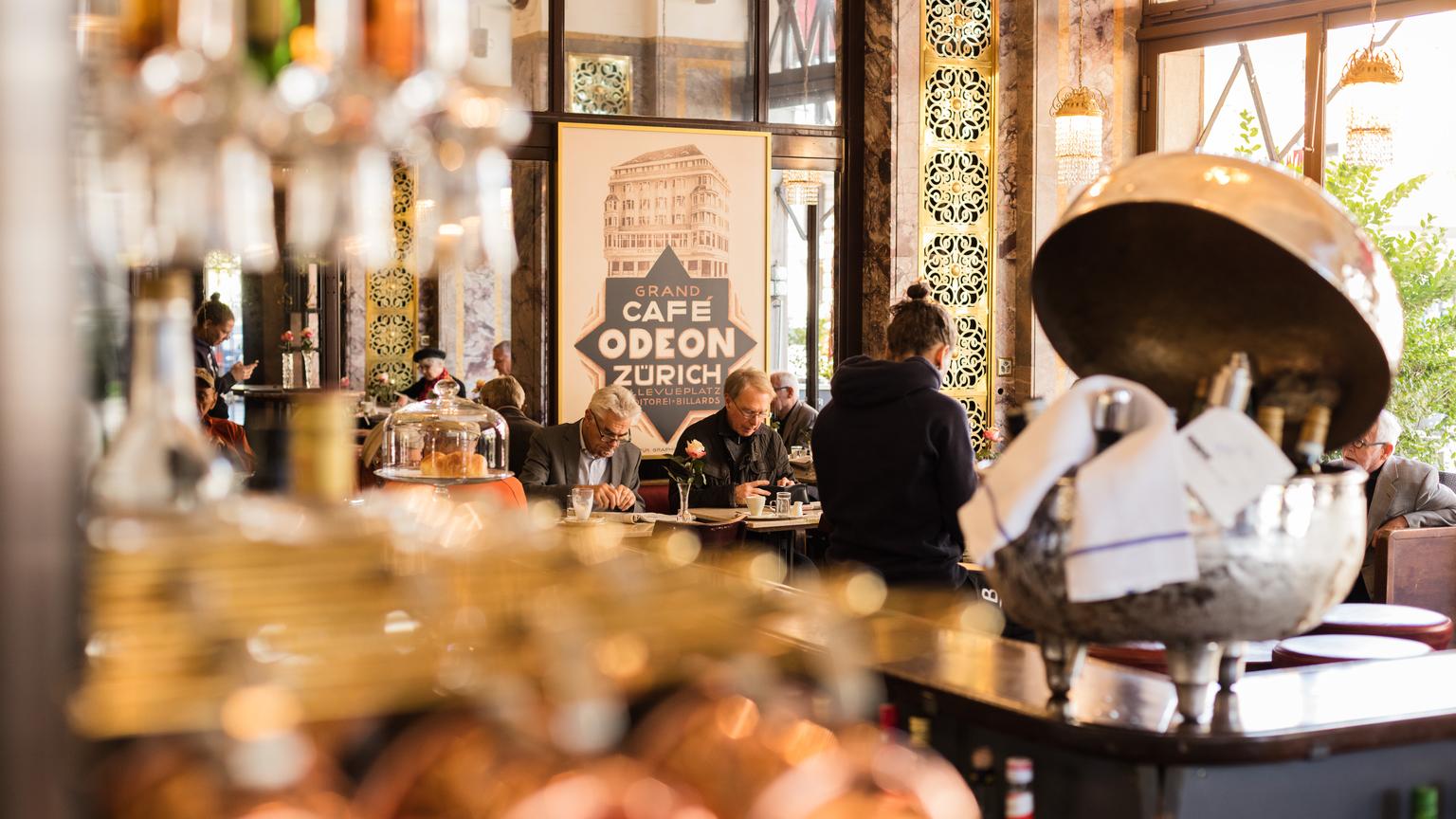 Frühstück, Brunch, Lunch & Drinks | ODEON